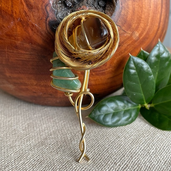 Jewelry | Gold Plated Wire Wrapped Stone Flower Brooch | Poshmark